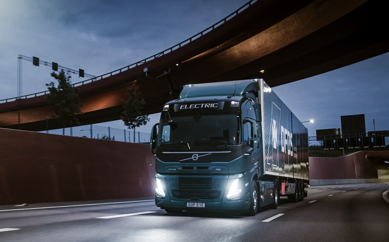 EU wants heavy trucks to reduce CO2 by 90% in 2040 - newmobility.news