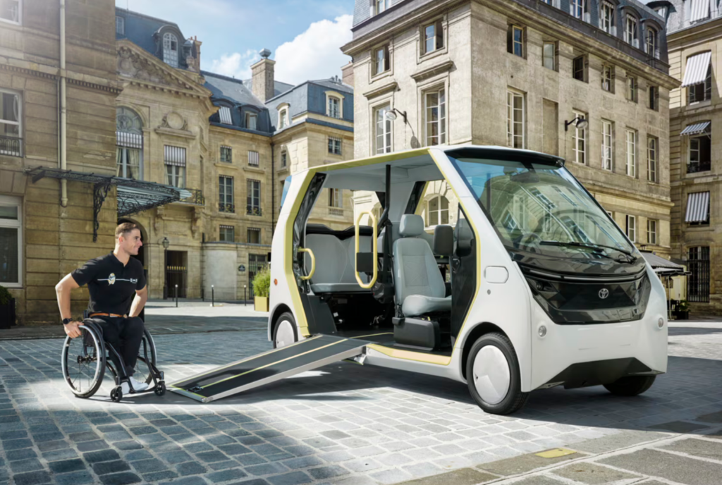 Toyota shows APM as 'people mover' for the Olympics - newmobility.news