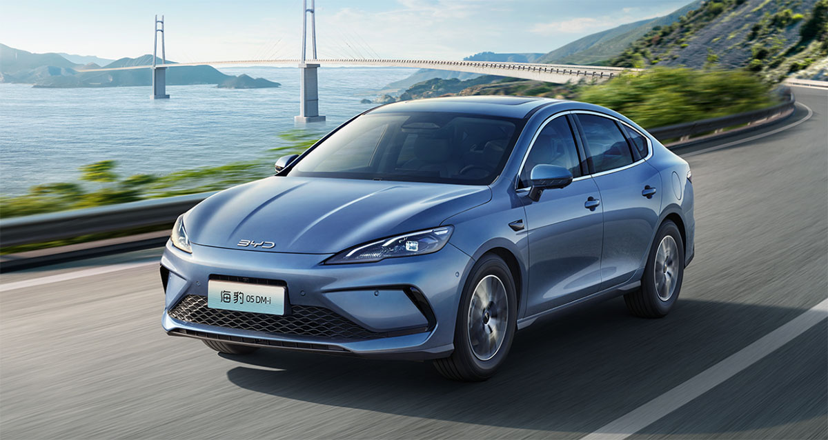 BYD launches new, affordable Seal 05 DM-i PHEV sedan in China ...