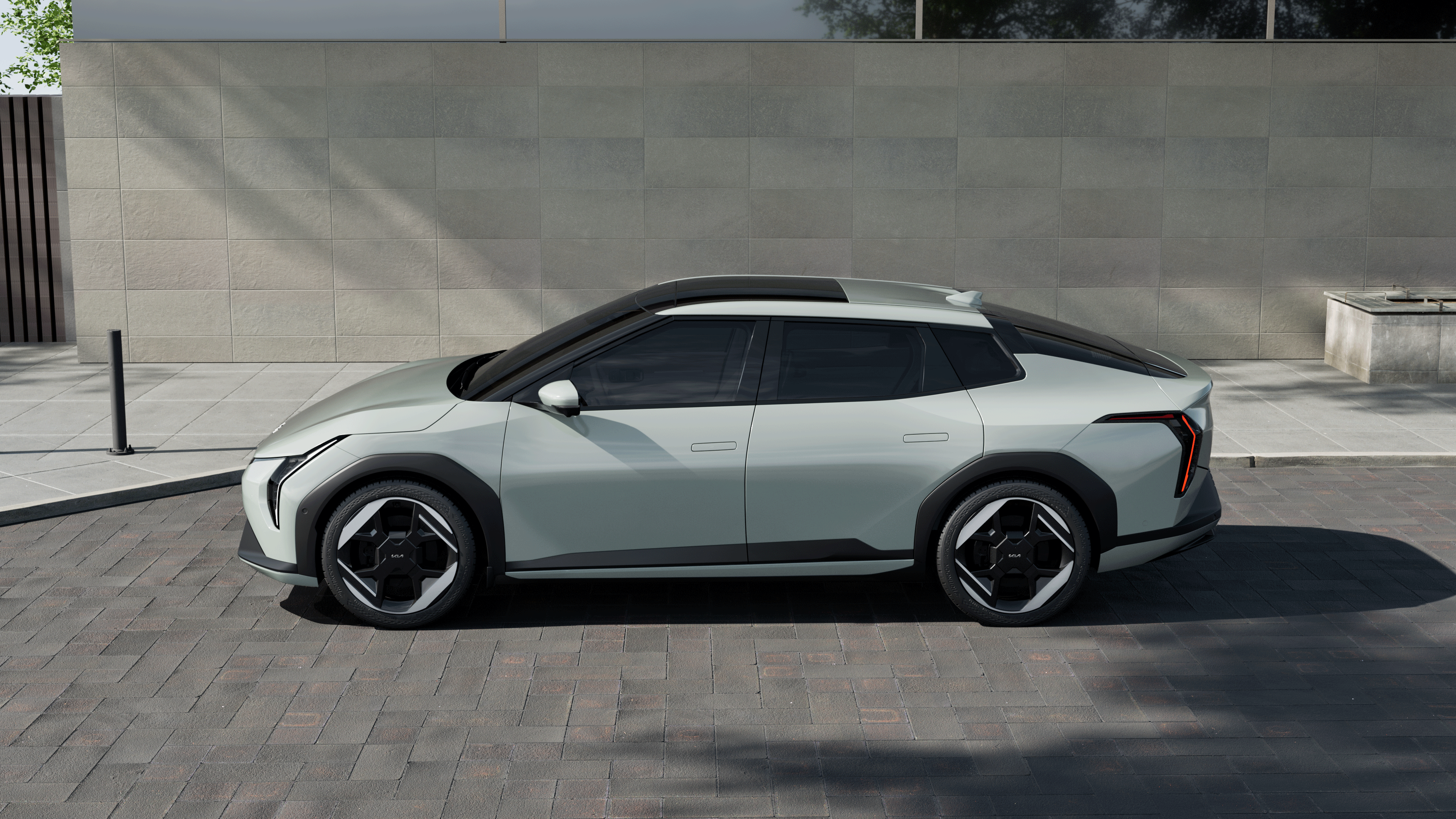 Kia unveils EV4 electric saloon and hatchback ahead of EV Day 2025 ...