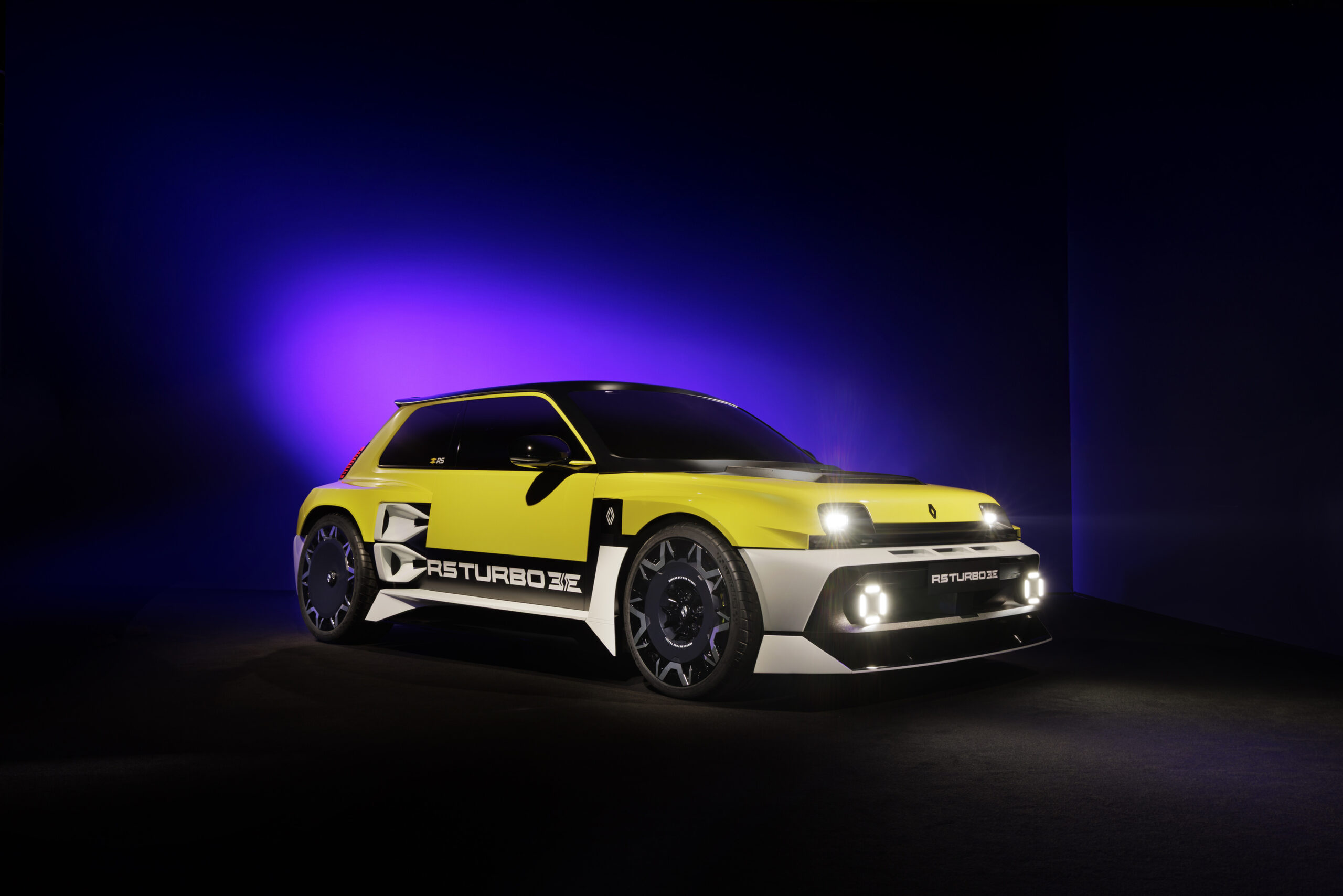 More on Renault's 5 Turbo 3E 'mini-supercar' coming in 2027 - newmobility.news