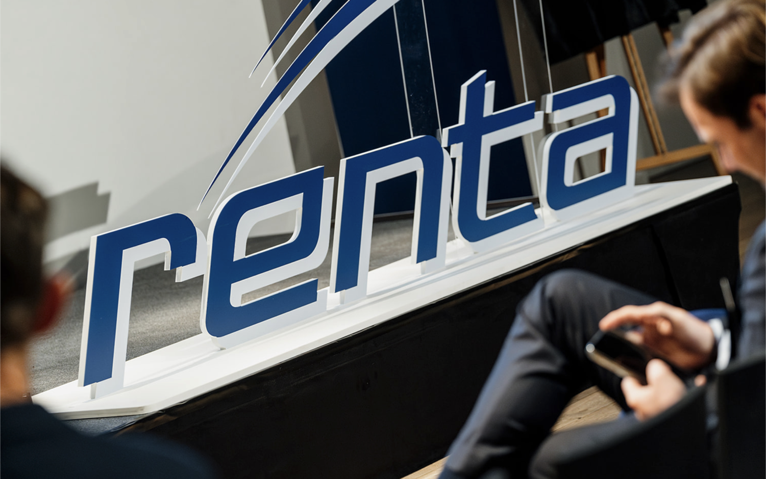 Renta : la moitié des véhicules électriques en Belgique sont loués par ...
