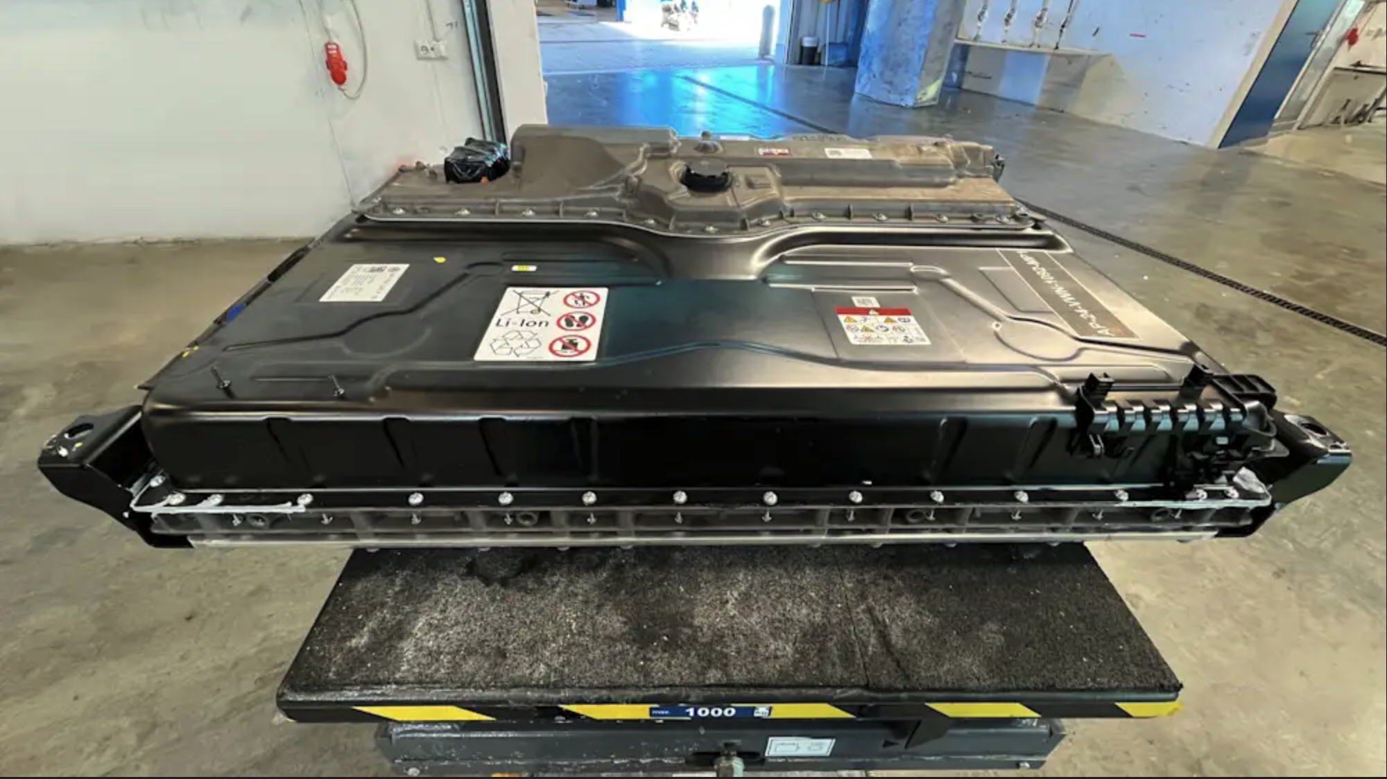 How plug-in hybrid batteries degrade faster than full EVs - newmobility ...