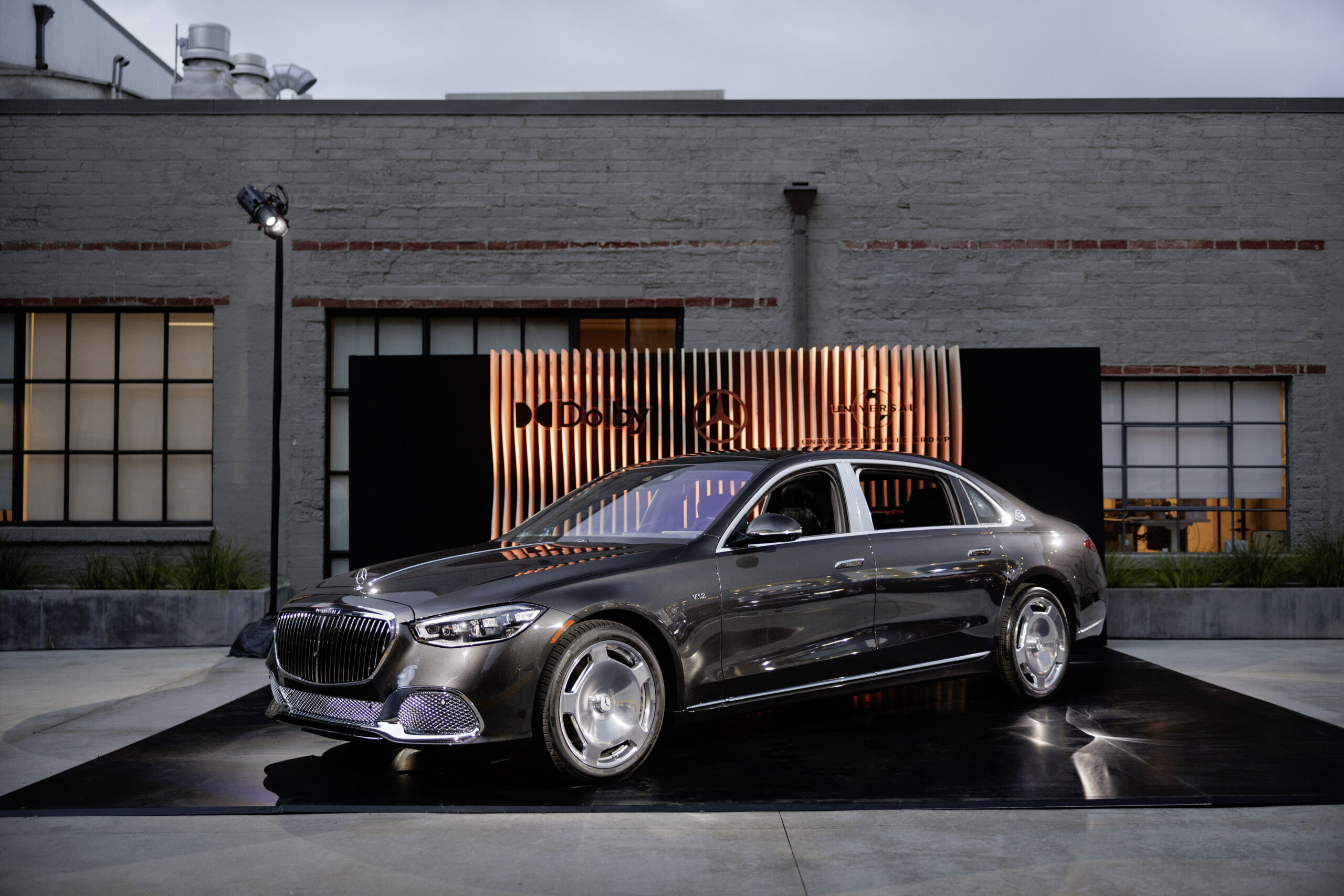 At the top end of the ultra-luxury car market, China still speaks ...