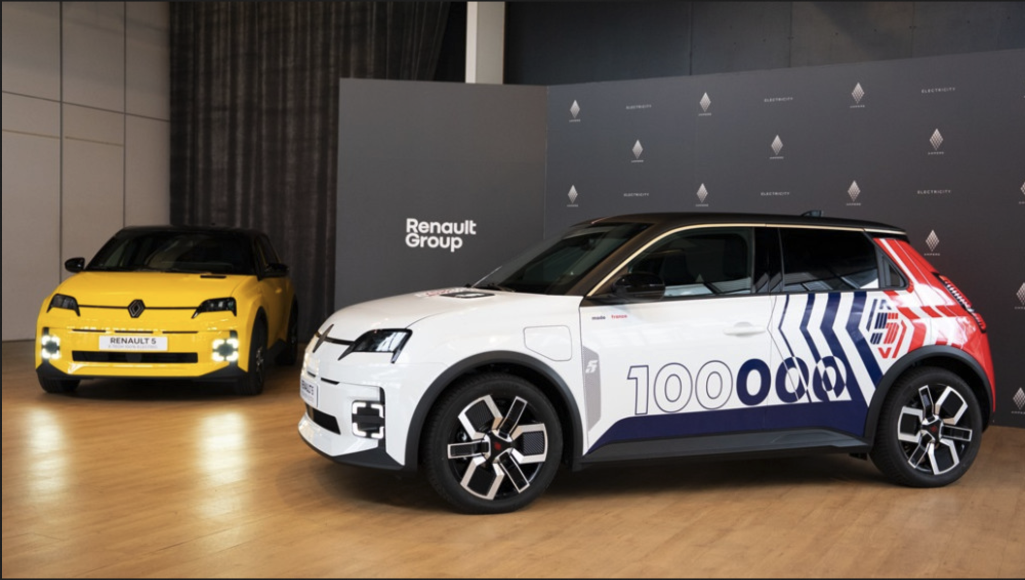 How the Renault 5 became France’s EV champion in 2025 - newmobility.news