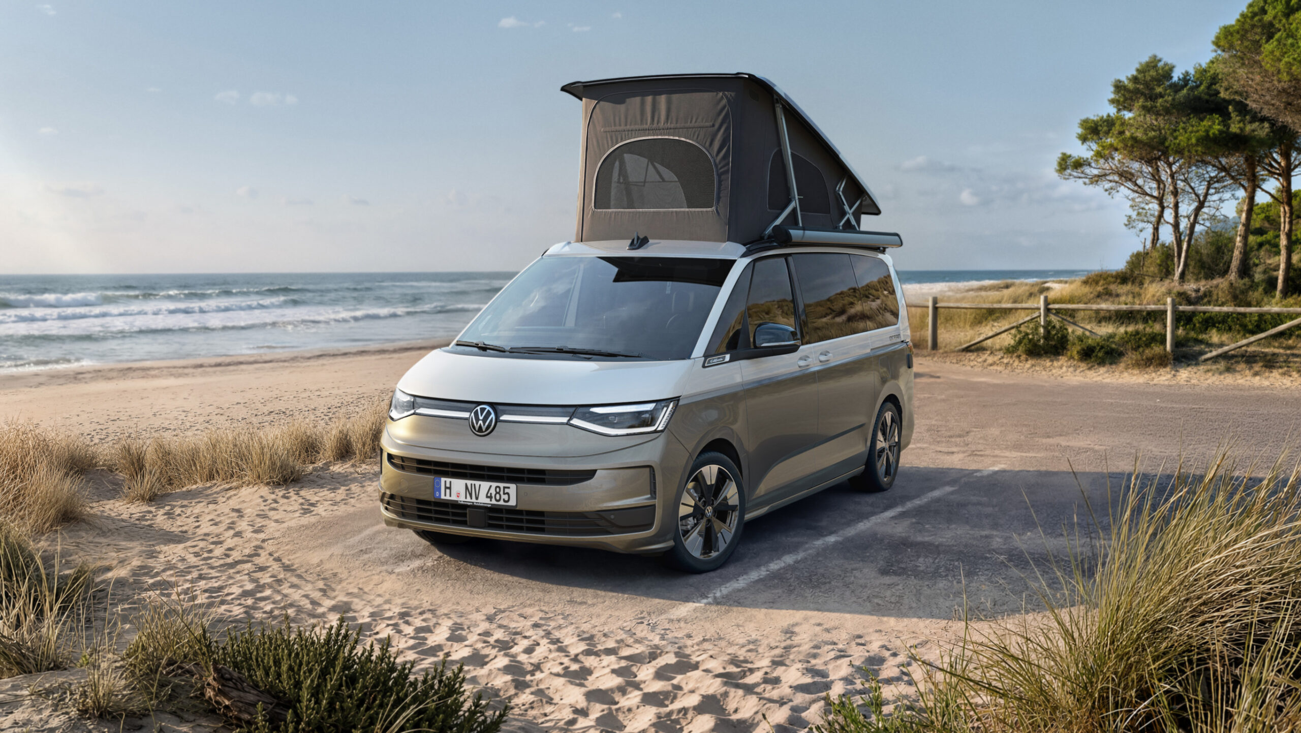 VW's ‘other bus’ grows up: Multivan and California updated ...